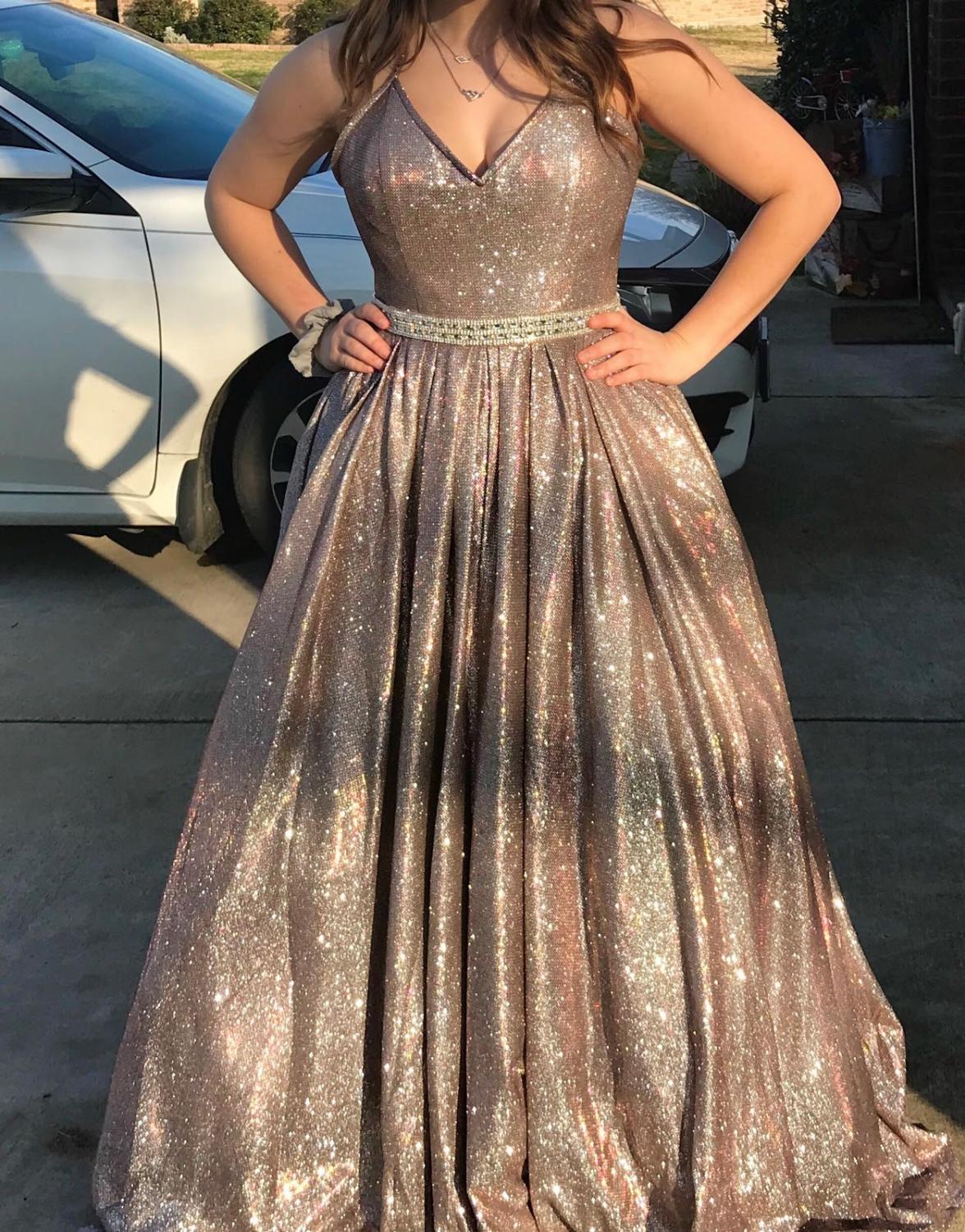 Azle Prom is Back – The Sting